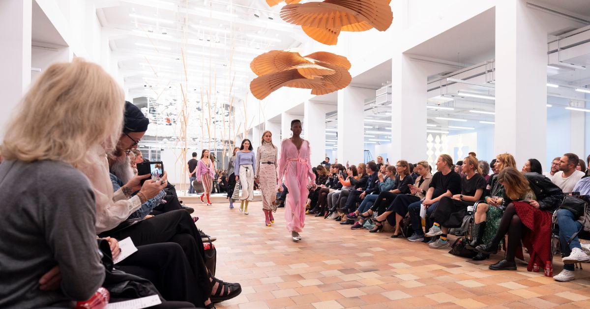 Mode Suisse: Swiss fashion platform | Migros Commitment